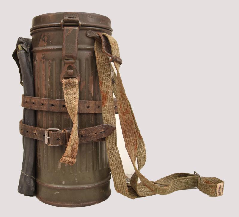 Regimentals | GERMAN WWII ARMED FORCES GAS MASK AND GAS CAPE SET.