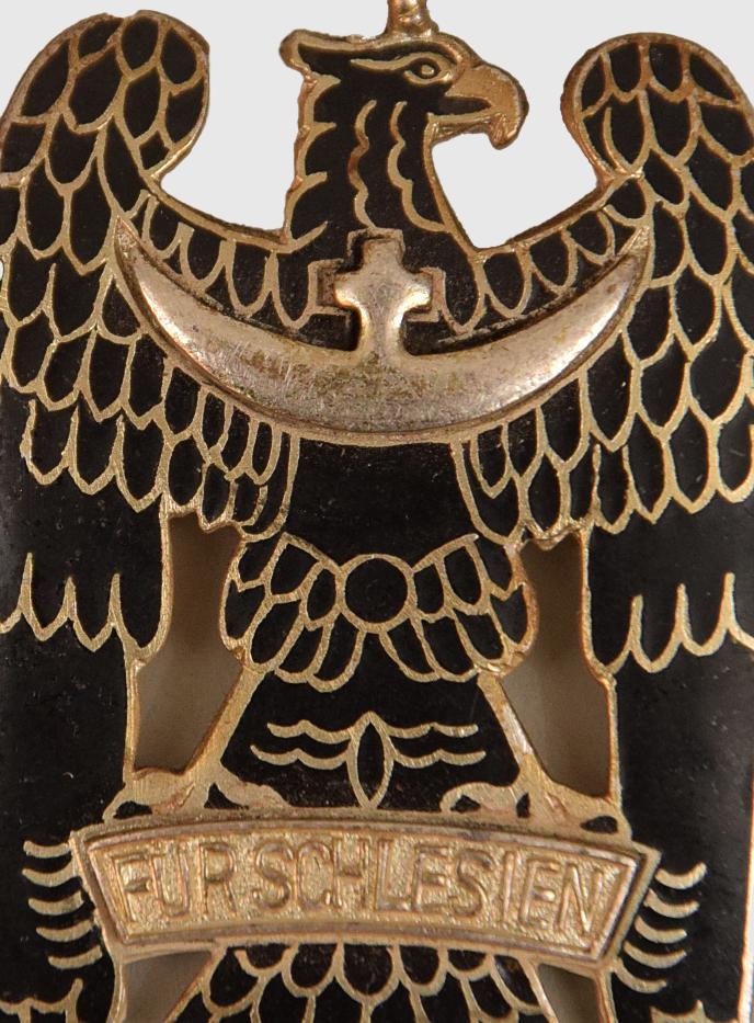 Regimentals | GERMAN WWI SILESIAN EAGLE 2ND CLASS.