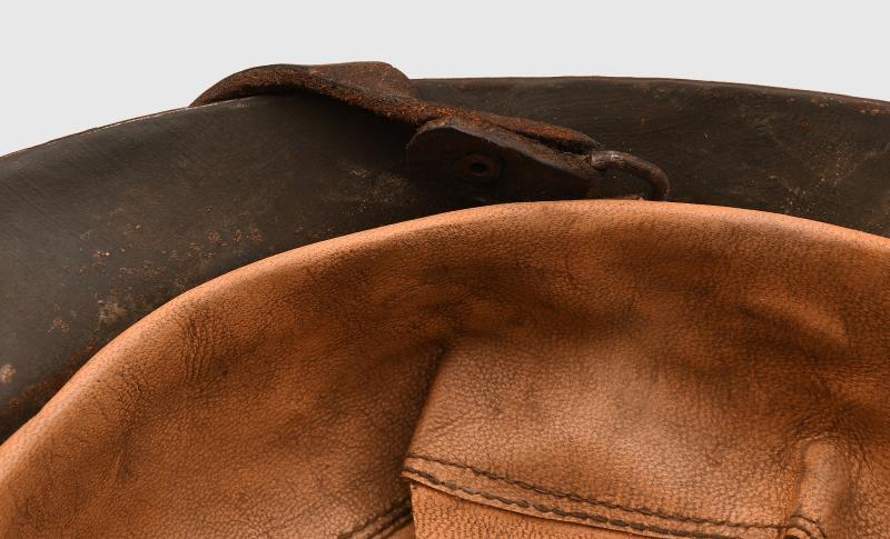 Regimentals | ITALIAN WWI ADRIAN HELMET REUSED IN THE SPANISH CIVIL WAR.