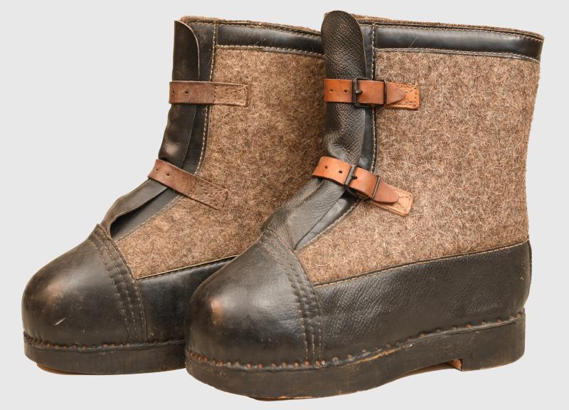 Regimentals | GERMAN WWII ARMY RUSSIAN FRONT OVER BOOTS.