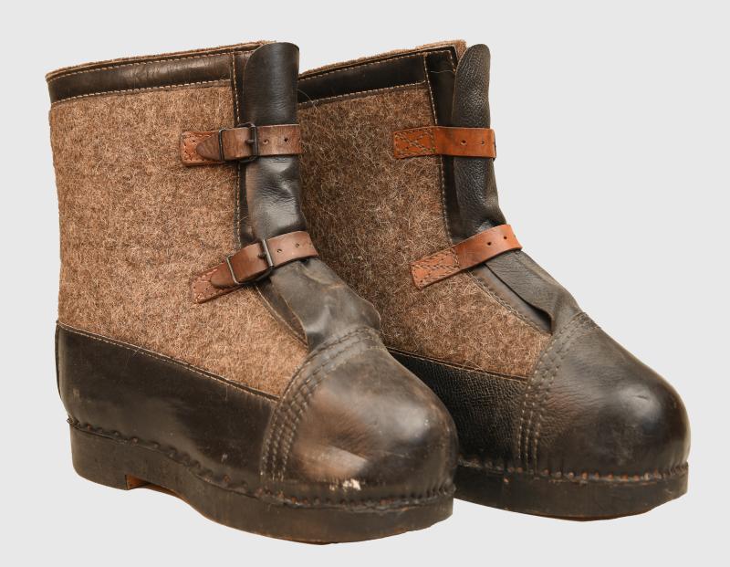Regimentals | GERMAN WWII ARMY RUSSIAN FRONT OVER BOOTS.
