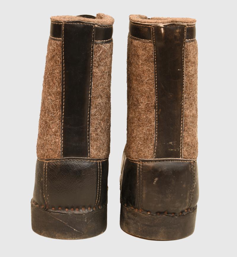 Regimentals | GERMAN WWII ARMY RUSSIAN FRONT OVER BOOTS.