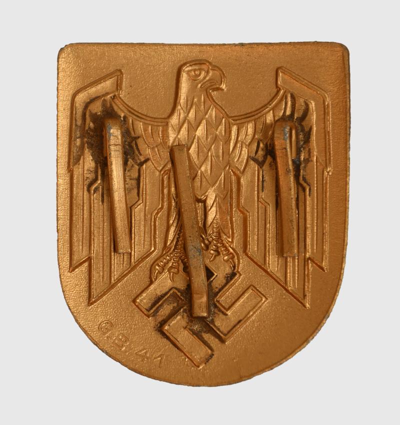 Regimentals | GERMAN WWII KRIEGSMARINE PITH HELMET EMBLEM